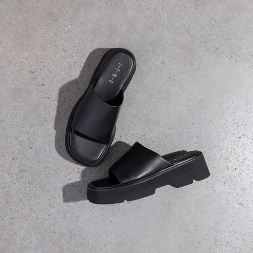 Accent Group Limited